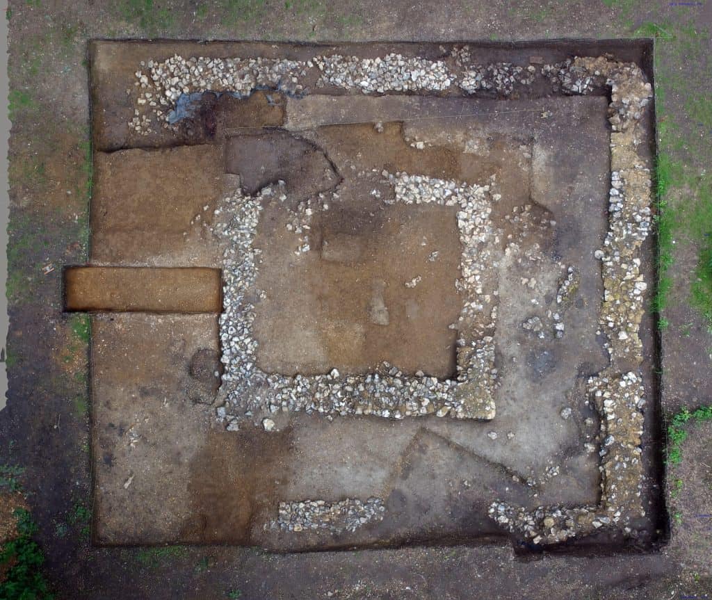 Roman Temple Discovered in High Wood - Henley Archaeological ...
